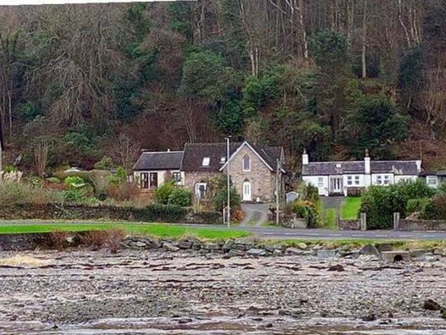 2 bedroom apartment for sale in Craigiemichael Coach House 120A Shore Road Innellan Dunoon Argyl