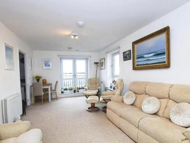 2 Bedroom Apartment For Sale In Craws Nest Court