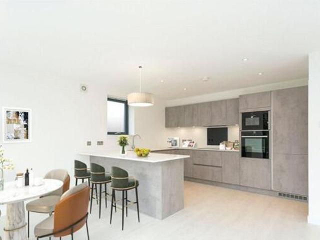 2 Bedroom Apartment For Sale In Crieff, Perthshire
