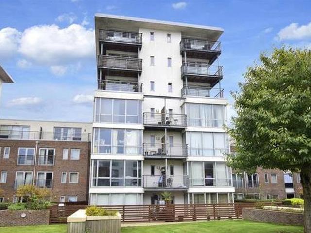 2 bedroom apartment for sale in Cross Street Portsmouth Hampshire PO1