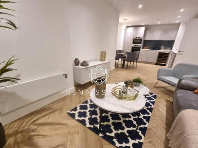 2 Bedroom Apartment For Sale In Crown Street, Manchester