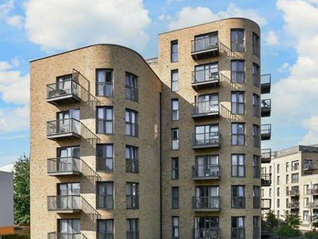 2 Bedroom Apartment For Sale In Croydon