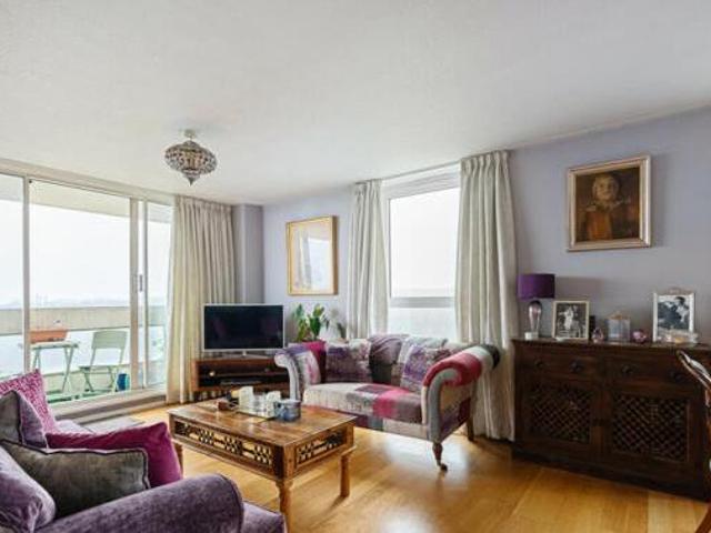 2 Bedroom Apartment For Sale In Croydon