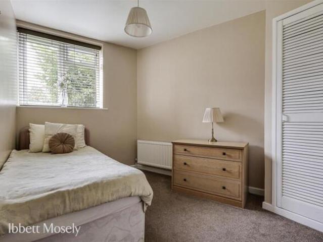 2 bedroom apartment for sale in Croydon Road, Westerham, TN16