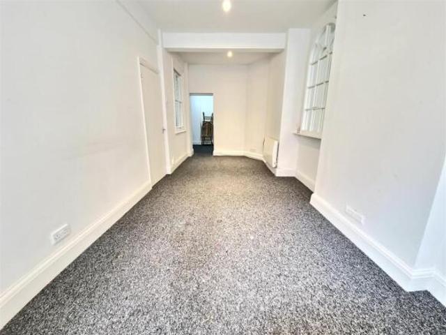 2 bedroom apartment for sale in Duke Street, Margate, CT9 1EP, CT9