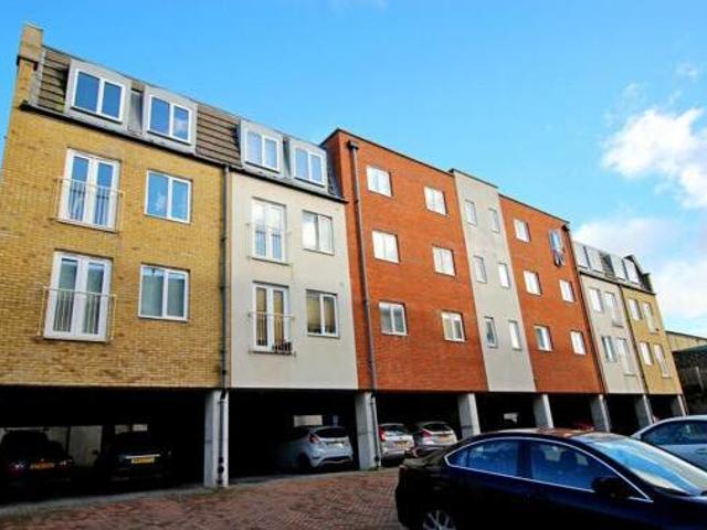 2 Bedroom Apartment For Sale In Dane Road
