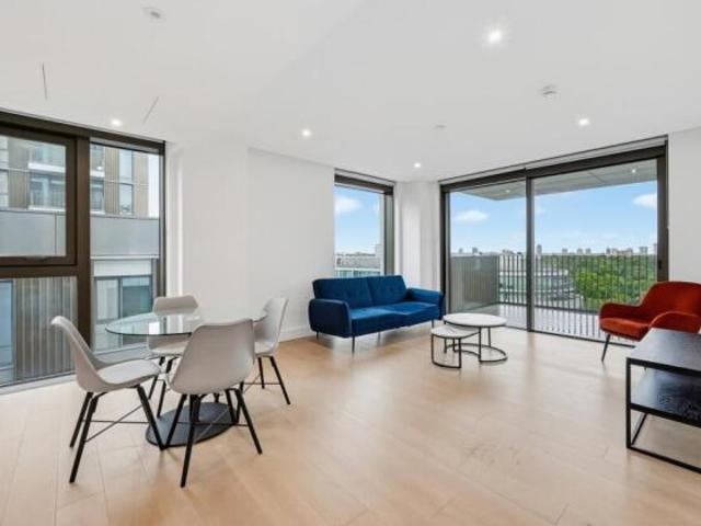 2 bedroom apartment for sale in Darwin House, 8 Palmer Road, SW11