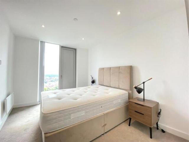 2 bedroom apartment for sale in Deansgate Square, East Tower, Owen Street, M15