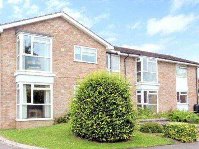 2 Bedroom Apartment For Sale In Devizes, Wiltshire