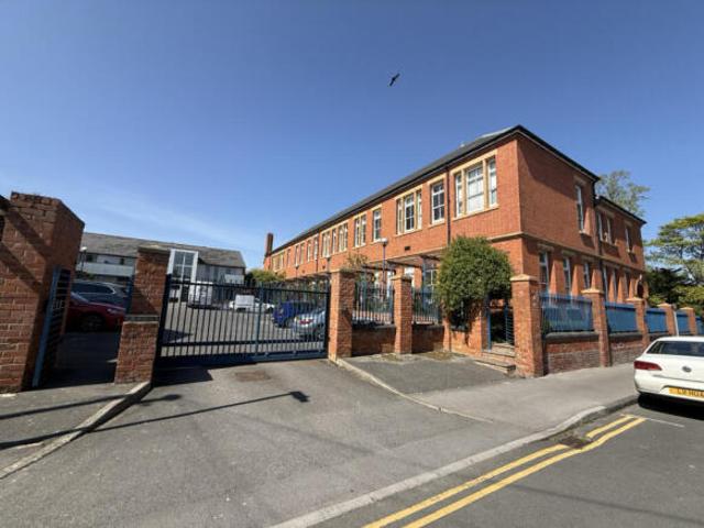 2 bedroom apartment for sale in Euclid Street, Swindon, SN1 2, SN1