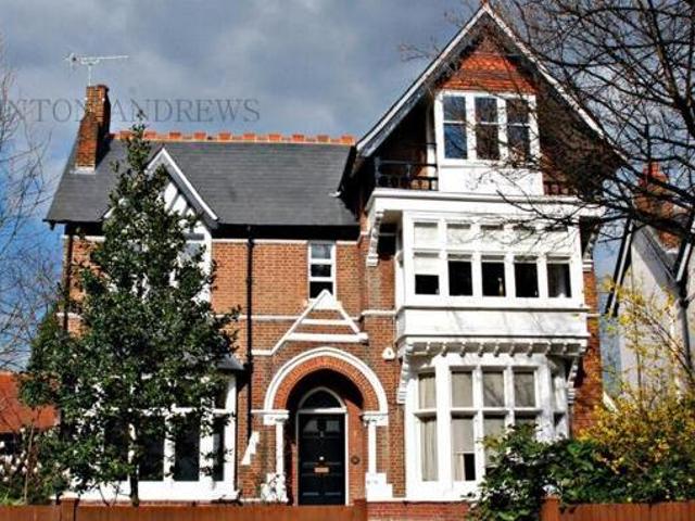 2 Bedroom Apartment For Sale In Ealing