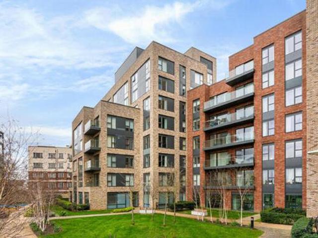 2 Bedroom Apartment For Sale In East Croydon