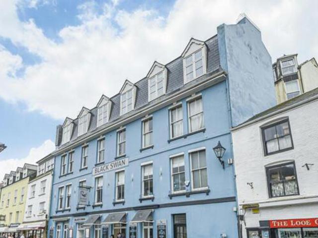 2 Bedroom Apartment For Sale In East Looe, Looe