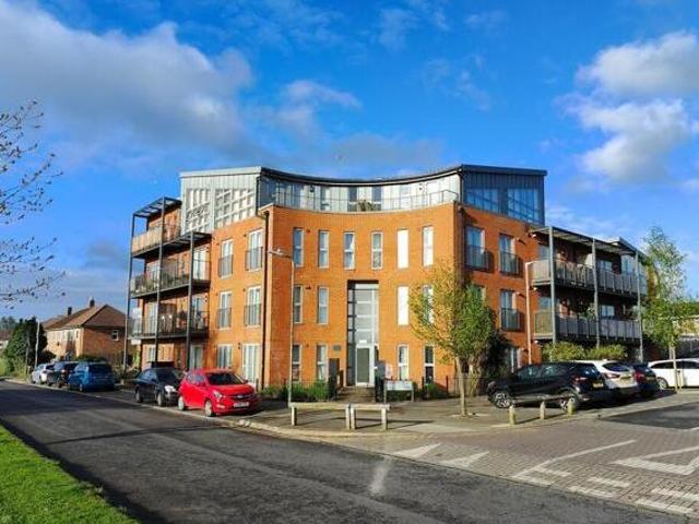 2 Bedroom Apartment For Sale In East Malling