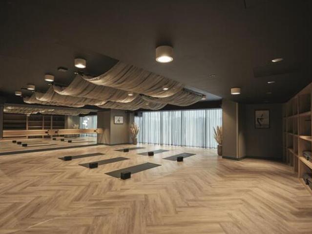 2 bedroom apartment for sale in East Tower, Owen Street, M15