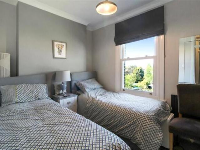 2 bedroom apartment for sale in Eastern Esplanade, Southend on Sea, Essex, SS1