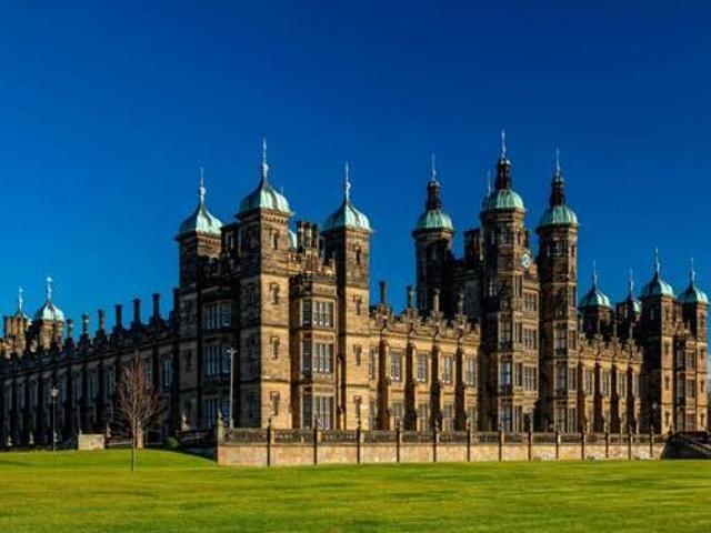 2 Bedroom Apartment For Sale In Edinburgh