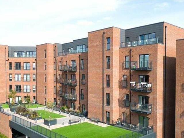 2 Bedroom Apartment For Sale In Edinburgh