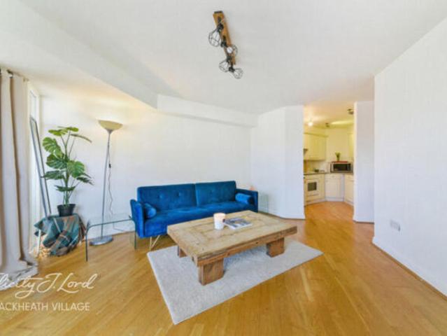 2 bedroom apartment for sale in Elizabeth Fry Place, London SE18