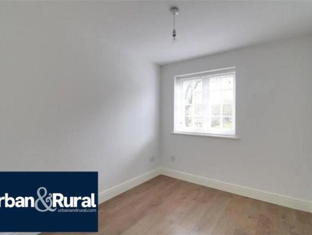 2 bedroom apartment for sale in Elizabeth Fry Place, London, SE18