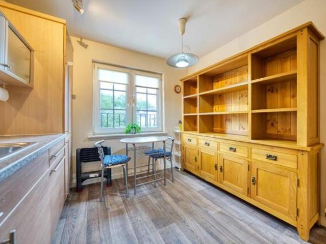2 bedroom apartment for sale in Ellangowan Court, Milngavie, G62