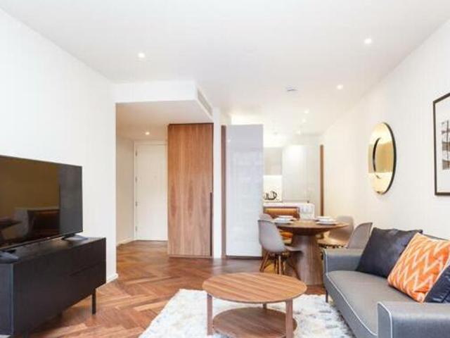 2 Bedroom Apartment For Sale In Embassy Gardens, London