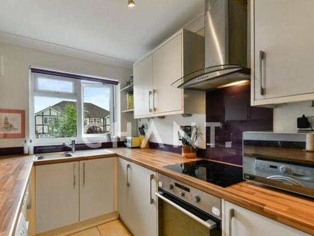 2 Bedroom Apartment For Sale In Enfield