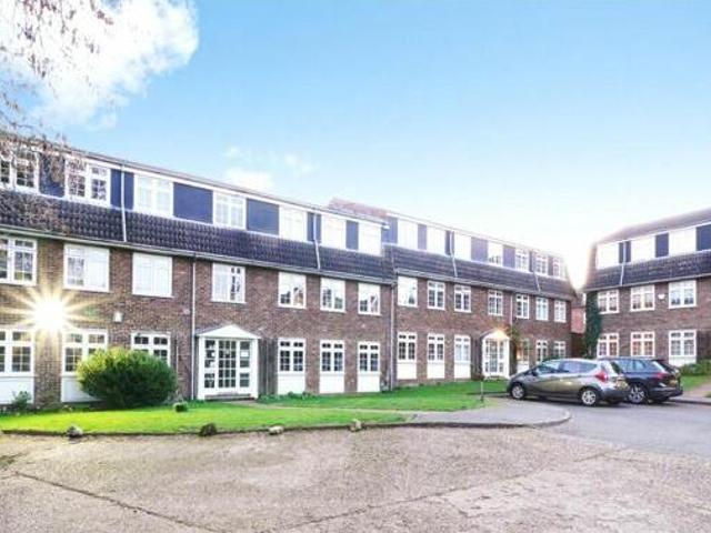 2 Bedroom Apartment For Sale In Enfield