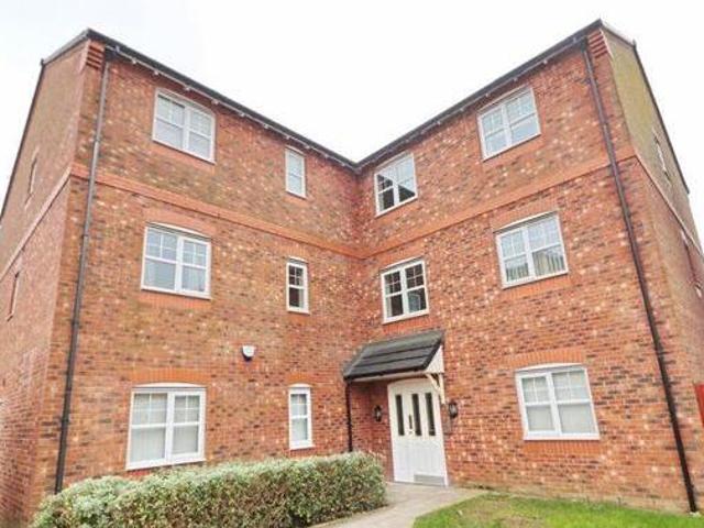 2 Bedroom Apartment For Sale In Farnworth