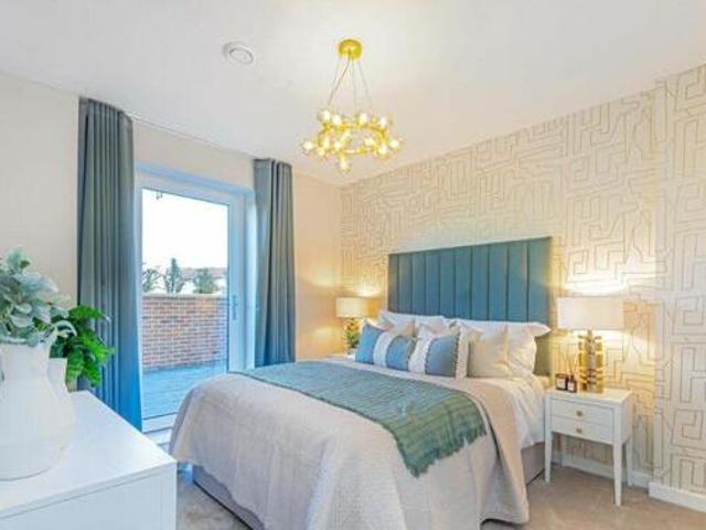 2 Bedroom Apartment For Sale In Farnham