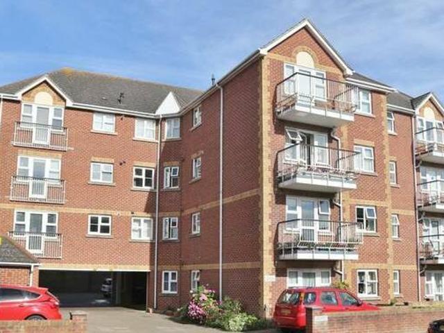 2 bedroom apartment for sale in Festing Road Southsea PO4