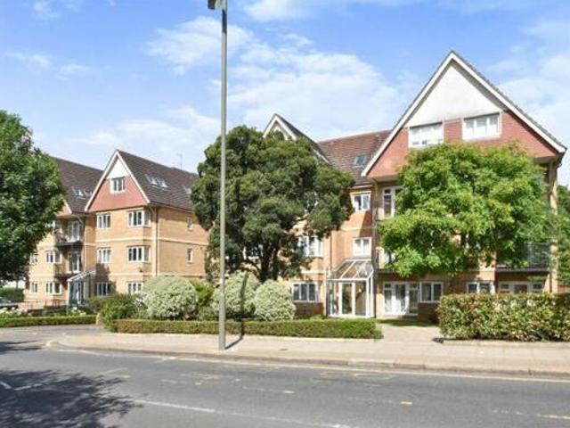 2 Bedroom Apartment For Sale In Finchley Central