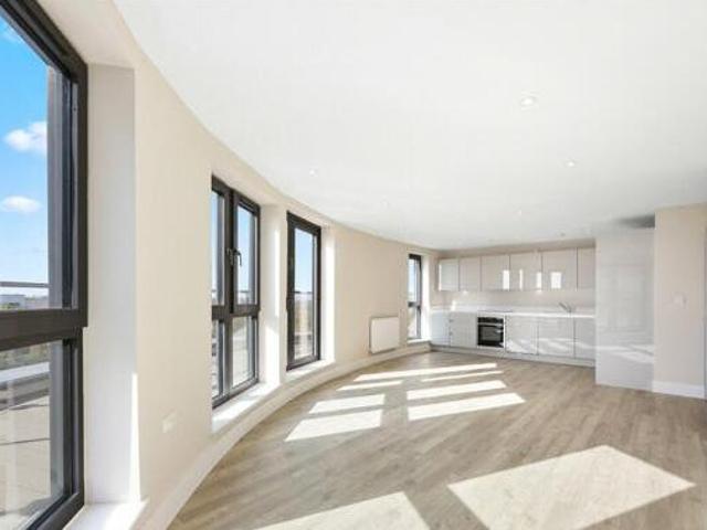 2 Bedroom Apartment For Sale In Finchley