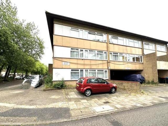 2 Bedroom Apartment For Sale In Fishermead