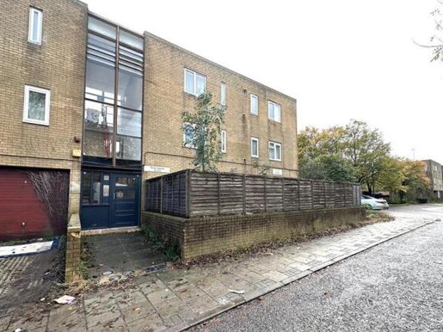 2 Bedroom Apartment For Sale In Fishermead