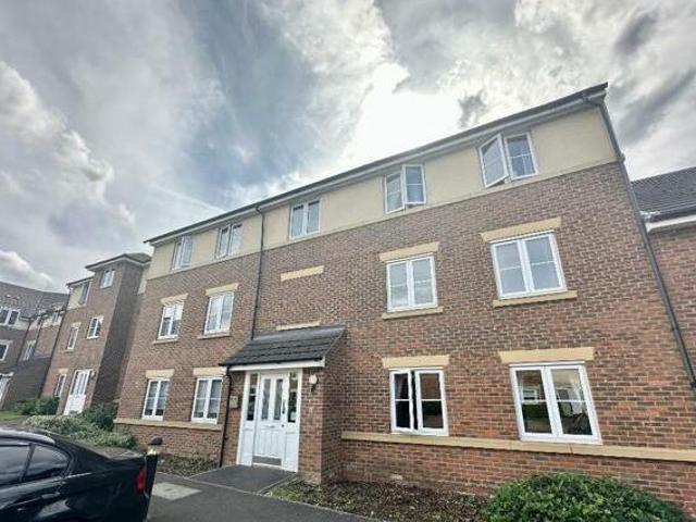 2 Bedroom Apartment For Sale In Flitwick, Bedfordshire
