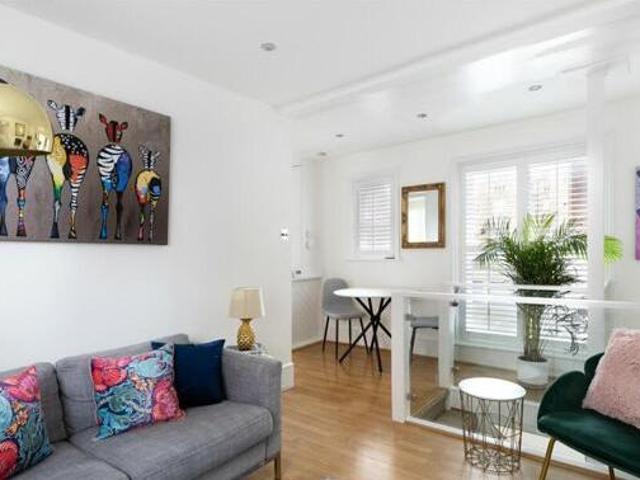 2 Bedroom Apartment For Sale In Flood Street, London
