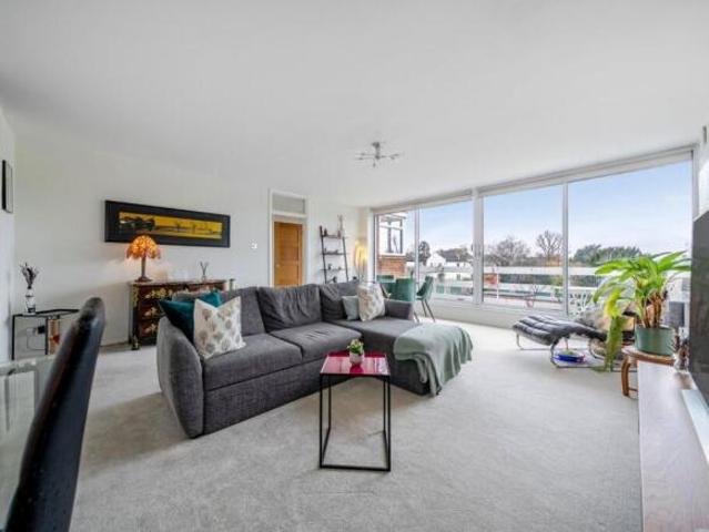 2 bedroom apartment for sale in Florida Court, Westmoreland Road, Bromley, BR2
