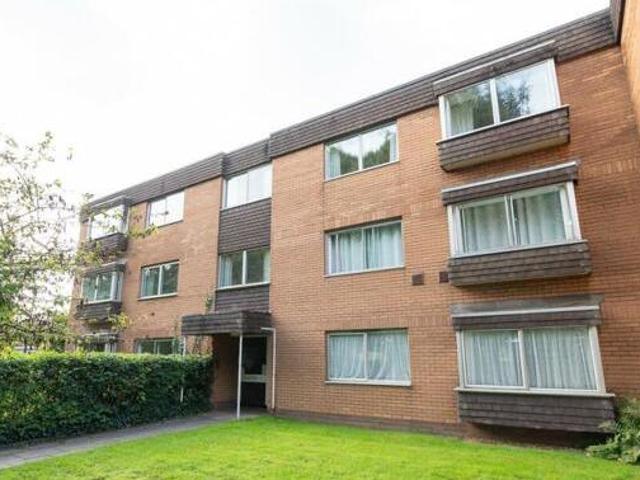 2 Bedroom Apartment For Sale In Frenchay, Bristol