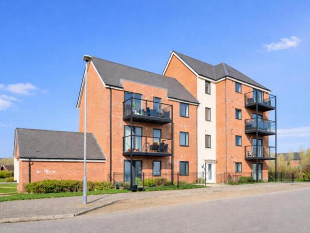 2 bedroom apartment for sale in Guildford Avenue, Kingsmead, Milton Keynes, MK4