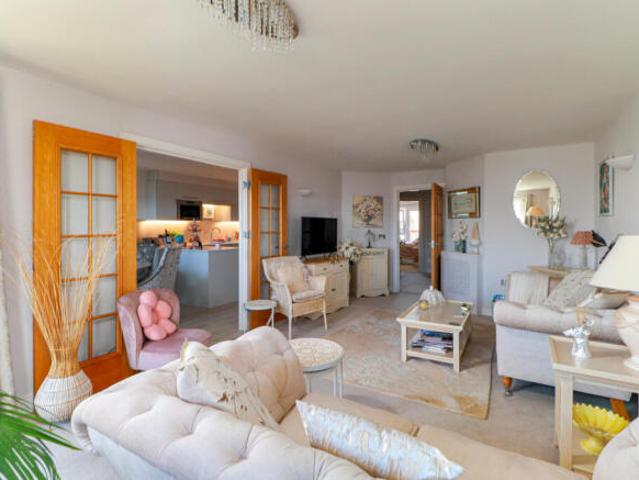 2 bedroom apartment for sale in Gunwharf Quays, Portsmouth, PO1