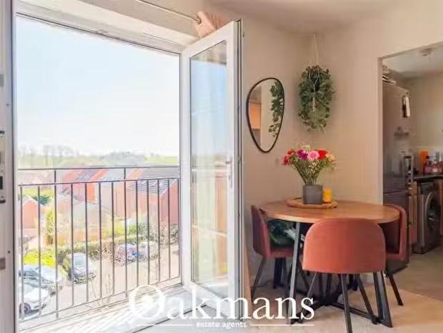 2 Bedroom Apartment For Sale In Garden Court, Design Close, Br.