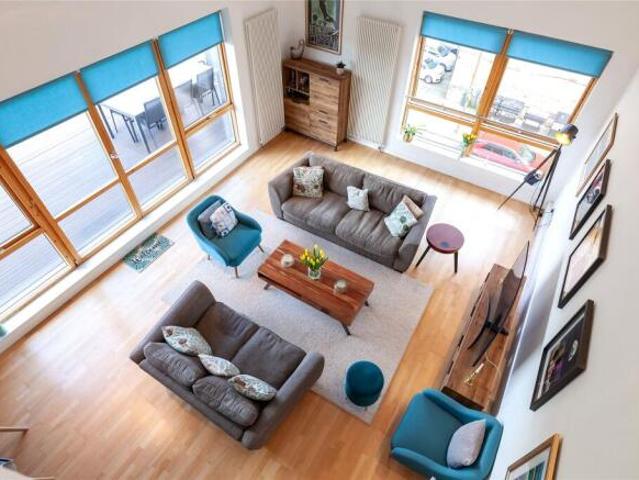 2 bedroom apartment for sale in Gardner's Crescent, Edinburgh, EH3