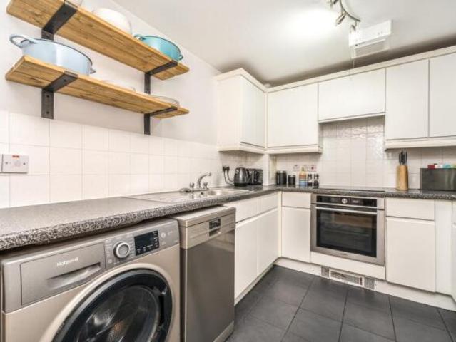 2 bedroom apartment for sale in Gaumont House, 93 Marmont Road, Southwark, London The Metropolis, SE15