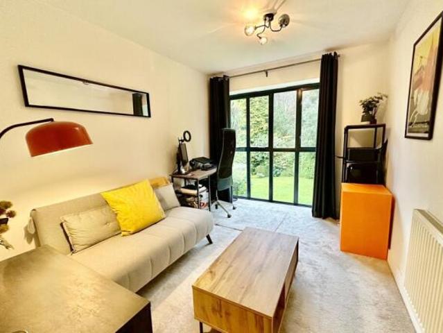 2 bedroom apartment for sale in Glenferness Avenue, Talbot Woods, Bournemouth, BH4