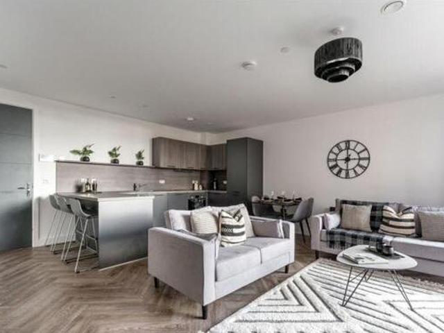 2 Bedroom Apartment For Sale In Gooch Street North, Birmingham