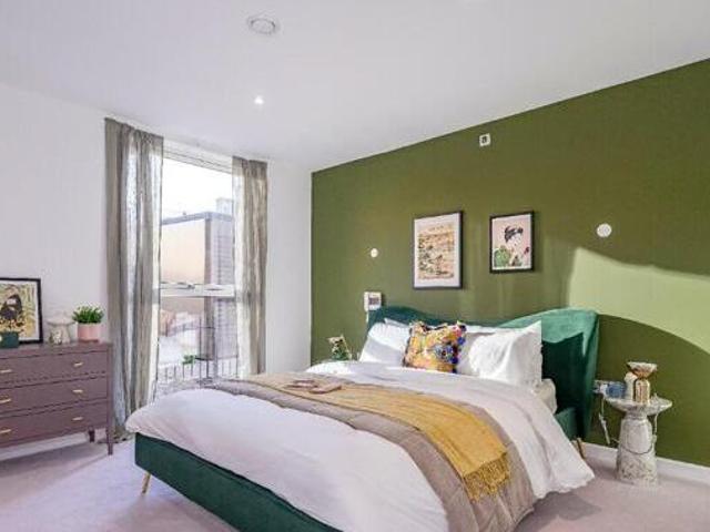 2 Bedroom Apartment For Sale In Goswell Road, London