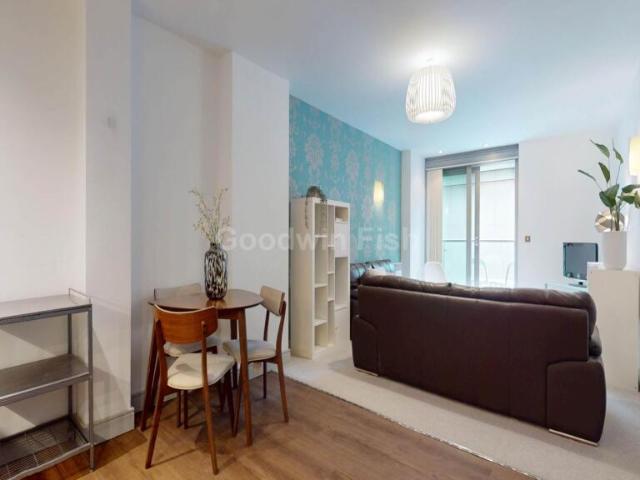 2 bedroom apartment for sale in Great Northern Tower, 1 Watson Street, City Centre, M3