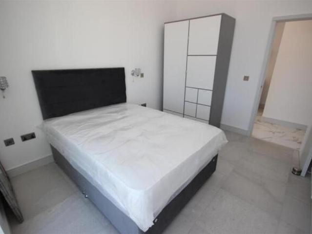 2 bedroom apartment for sale in Great Northern Tower 1 Watson Street M3