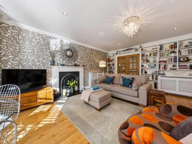2 bedroom apartment for sale in Great George Street, Hillhead, Glasgow, G12